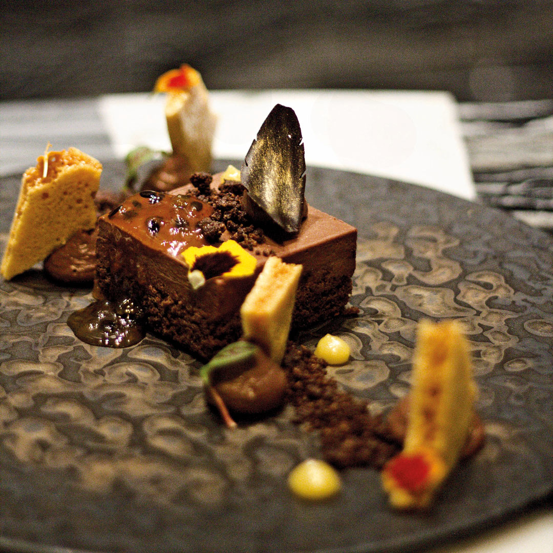 AMUZ: French Fine Dining Revisited - NOW! Jakarta