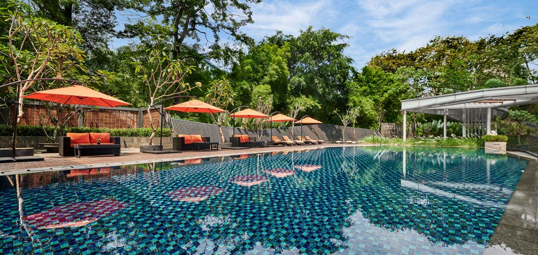 Chillin Pool Bar: Gran Meliá Jakarta’s Ultimate Pool Bar Experience ...