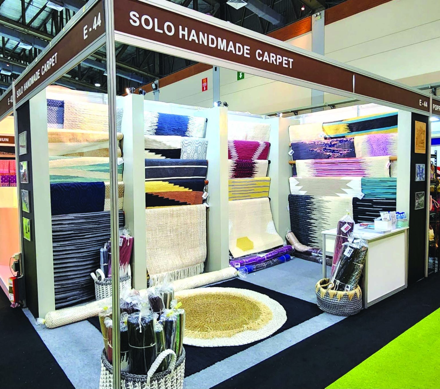 Exploring the Eco-Conscious Elegance of Solo Handmade Carpet - NOW! Jakarta